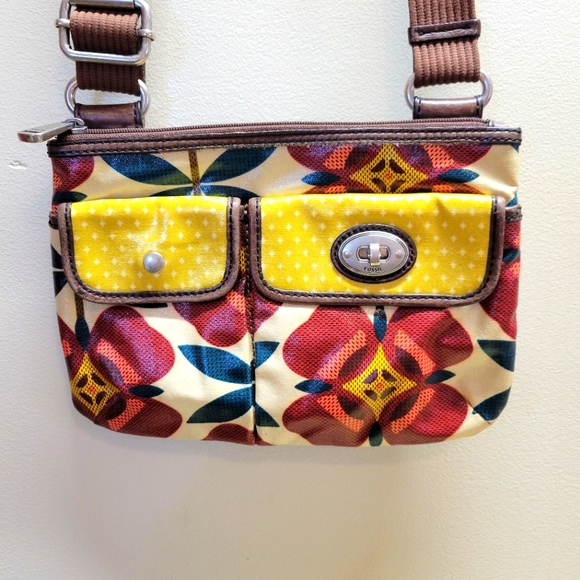 Fossil | Bags | Vintage Fossil Keyper Crossbody Bag | Poshmark